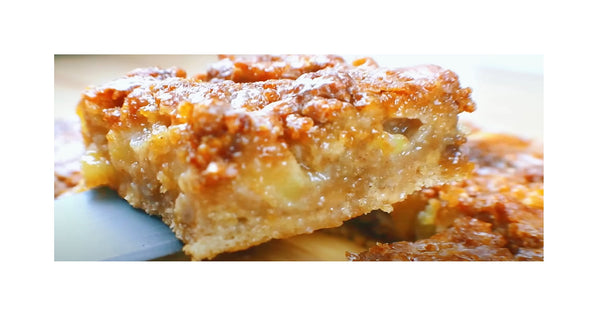 Gâteau aux pommes et à la cannelle délicieux et moelleux – parfait pou